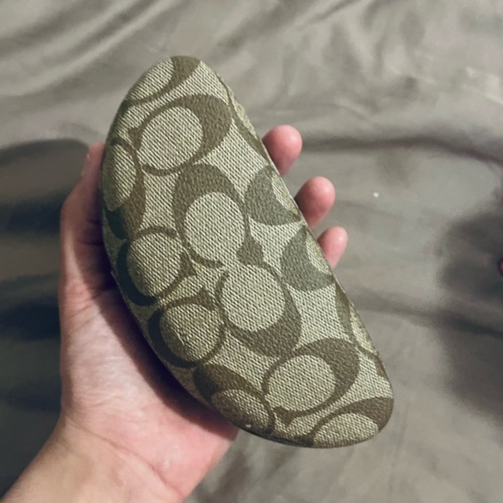 Coach Signature Monogram Brown Hard Clamshell Sunglas… - Gem